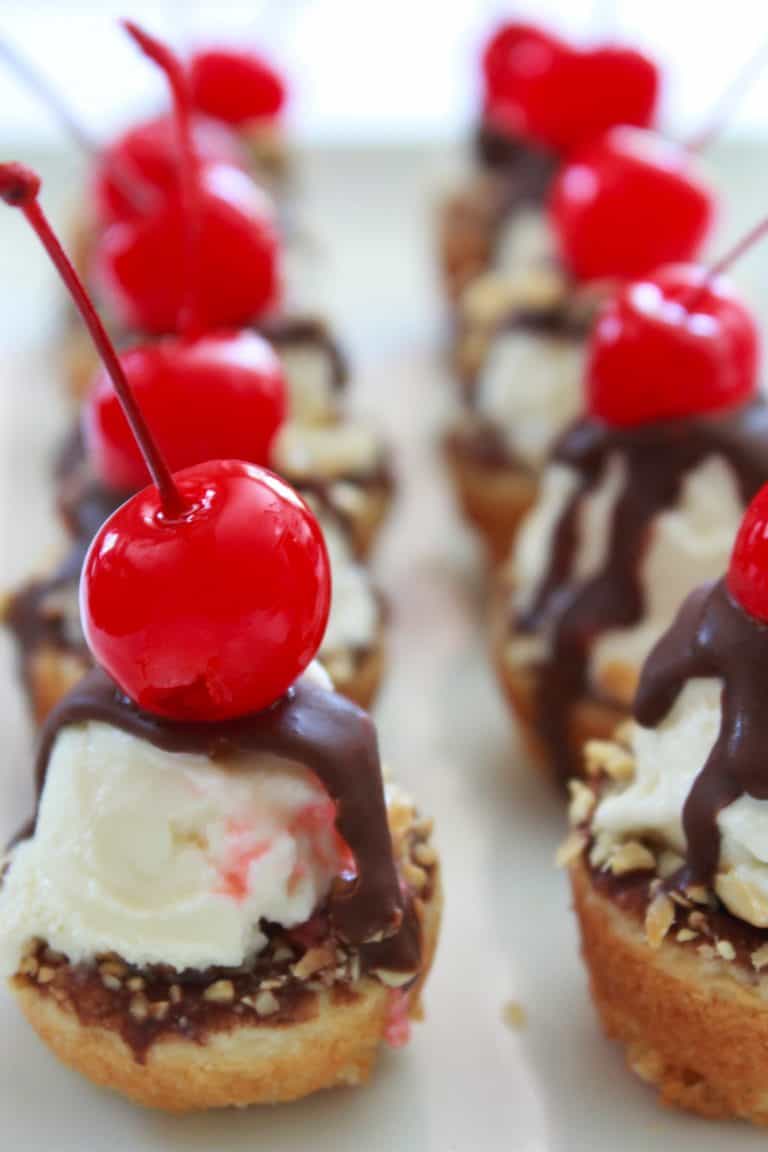 Ice Cream Sundae Cookie Bites - Practically Homemade