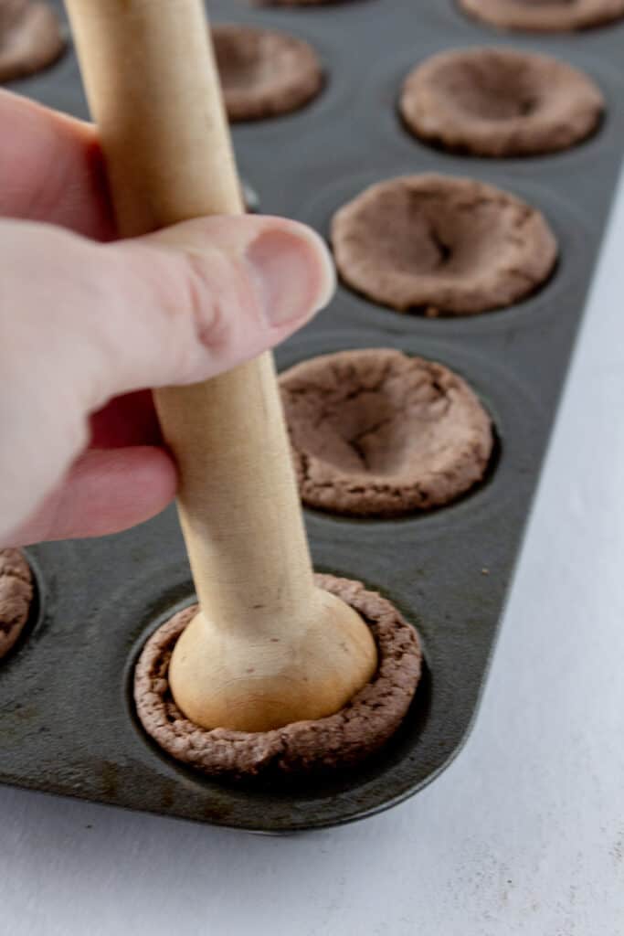 Chocolate Strawberry Cookie Cups Recipe | - Practically Homemade