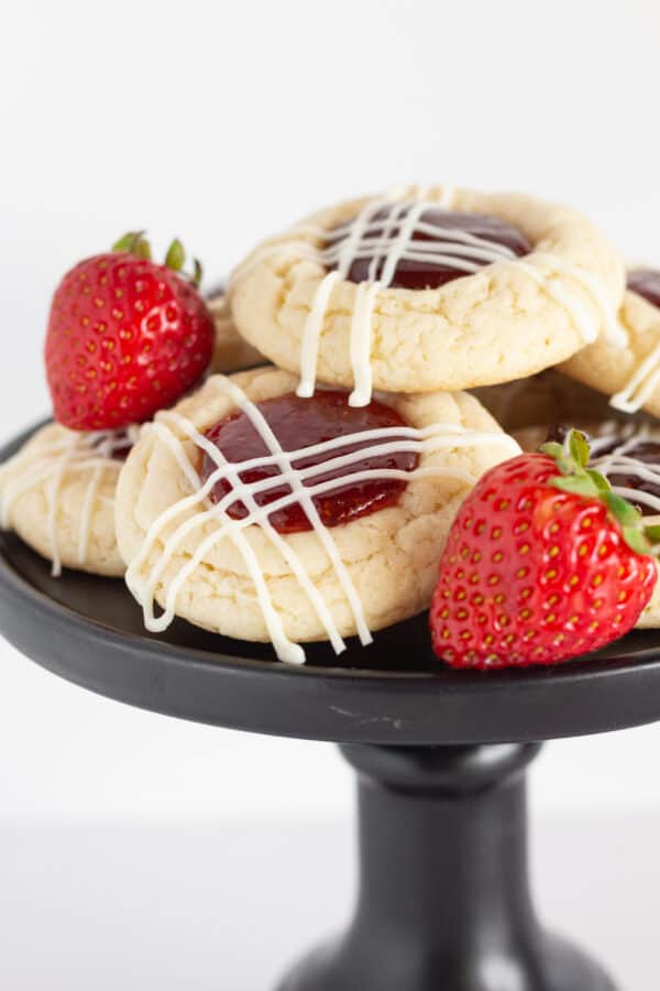 15 Easy Valentine's Day Cookies - Practically Homemade