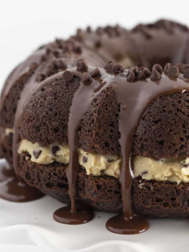 The Best Golden Oreo Cake Recipe - Practically Homemade